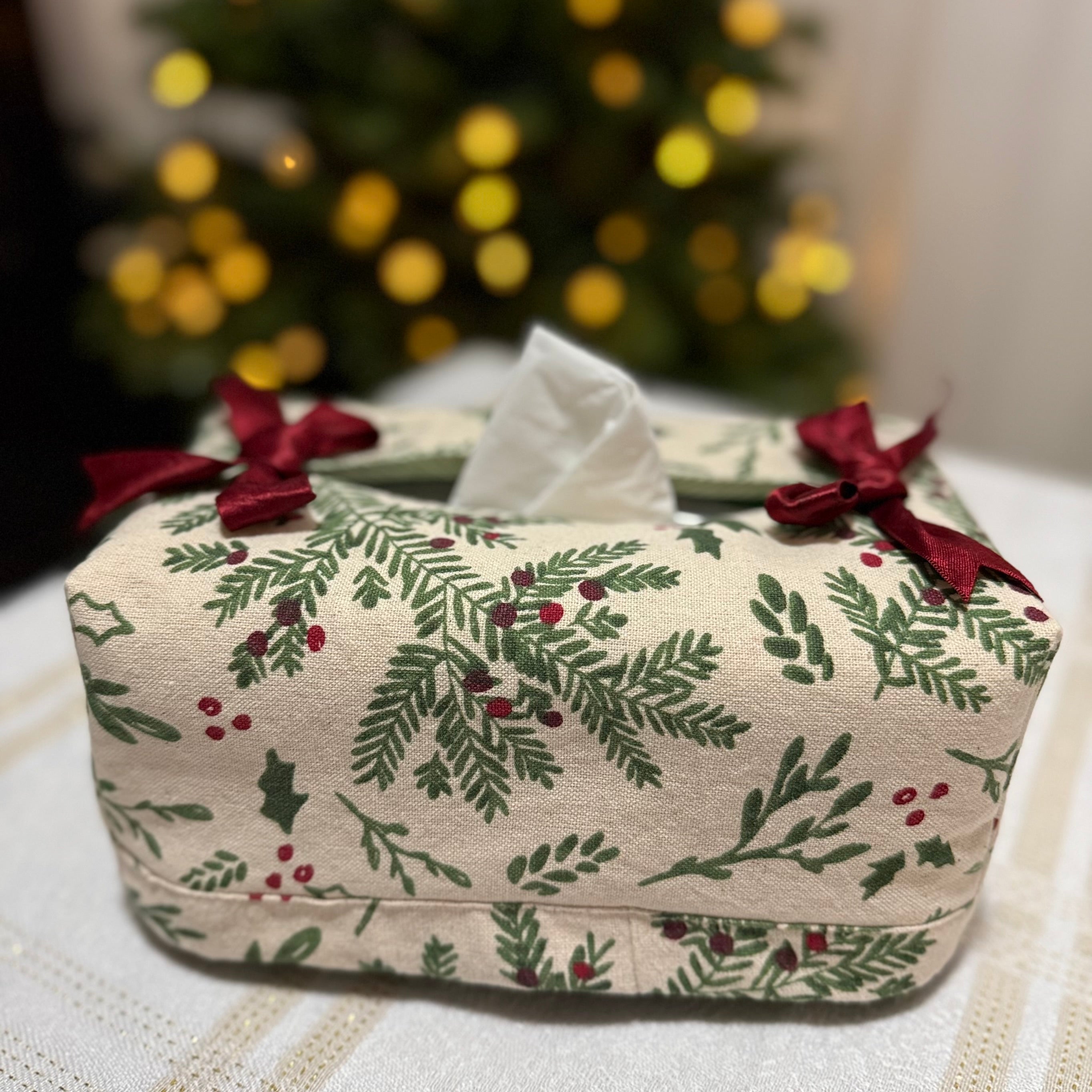 Tissue Box Cover - Holly & Bows – Littleheaven Decor